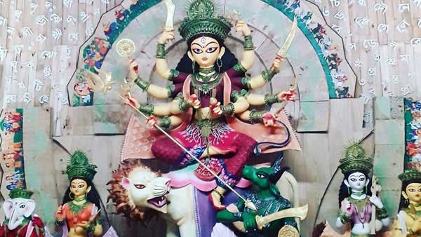 In pics: 10 weapons of Goddess Durga and its significance - Oneindia News