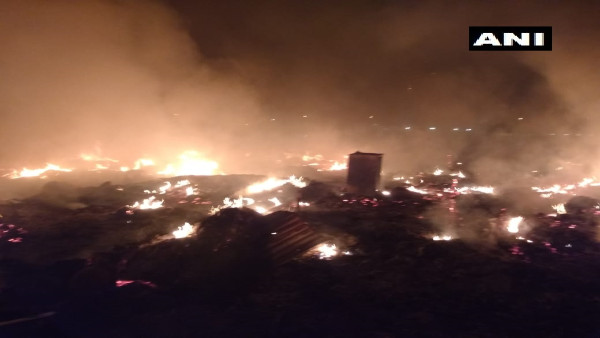 Massive fire breaks out in Bengali Basti, several shanties gutted, 12 ...