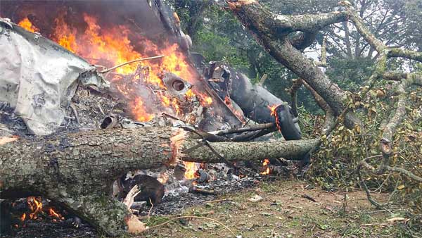 Bodies of 6 more chopper crash victims identified, cremation of 5 held ...