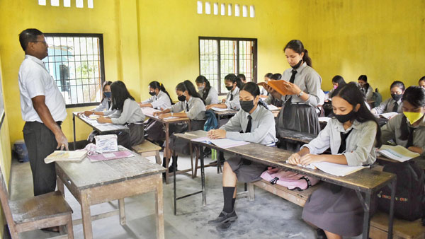 Assam schools to open from Feb 15 - Oneindia News