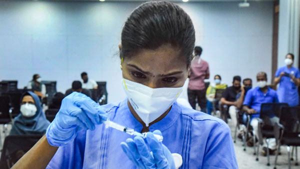 Sputnik booster dose approved by Centre - Oneindia News