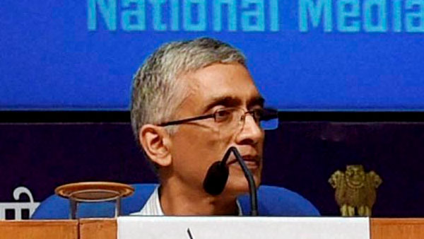 Parameswaran Iyer is new Niti Aayog CEO - Oneindia News