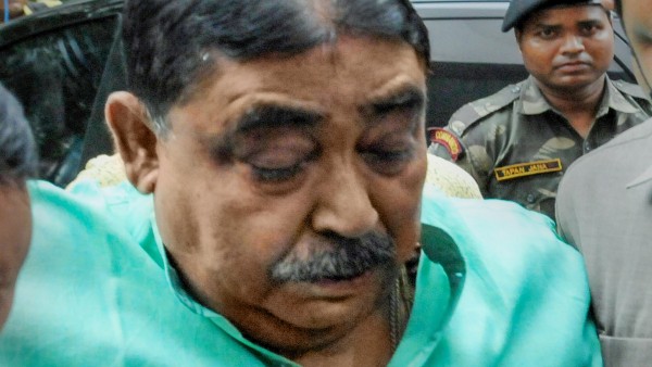 CBI gets 10-day custody of TMC leader Anubrata Mondal in cattle smuggling case - Oneindia News