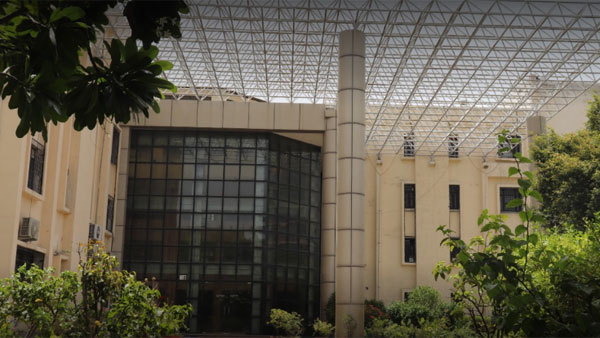 Delhi govt to launch diploma course in EV mechanics - Oneindia News