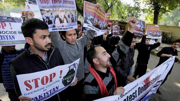 Pakistan exposed on genocide of Shia community - Oneindia News
