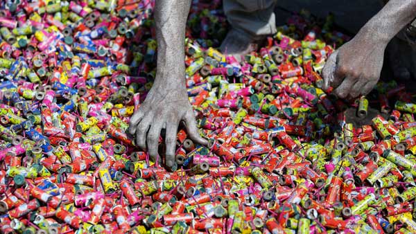 Illegal firecrackers factory seized in Faridabad; Rs 50 lakh seized ...