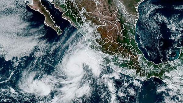 International news brief: Hurricane Orlene hits Mexico; Robert Vadra ...