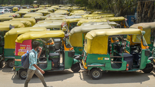 Auto, taxi fare in Delhi hiked over rising CNG prices | Check new rates ...