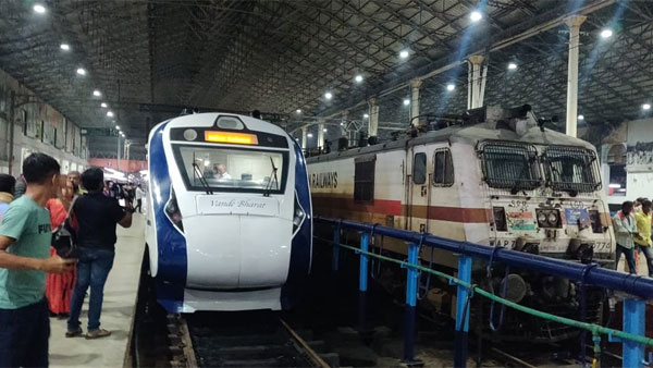 Vande Bharat Express first trial run between Chennai-Mysuru begins: 5 facts to know - Oneindia News