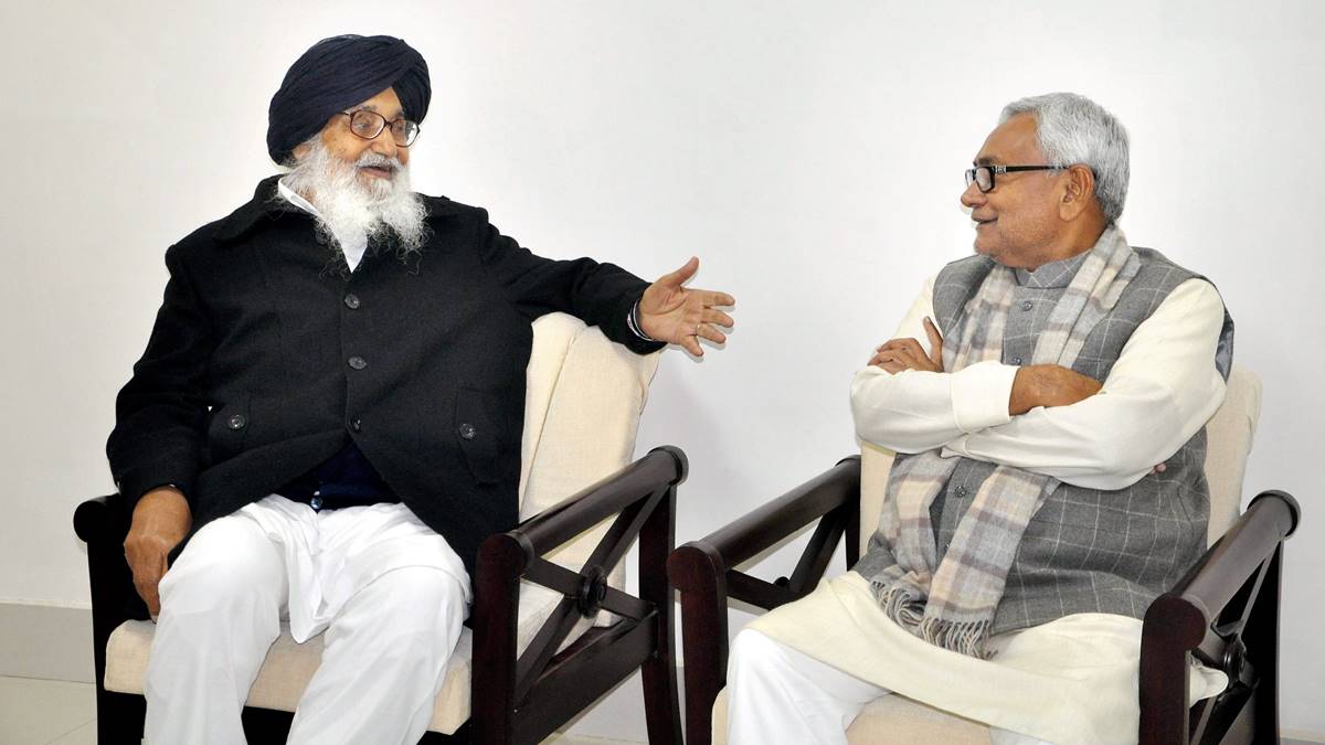 Parkash Singh Badal: A grand old man of Punjab politics - Oneindia News