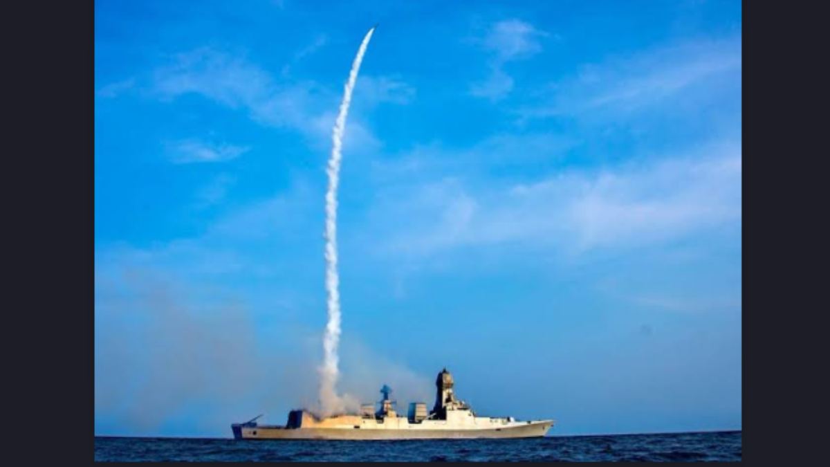Indian Navy successfully tests sea-based endo-atmospheric interceptor ...