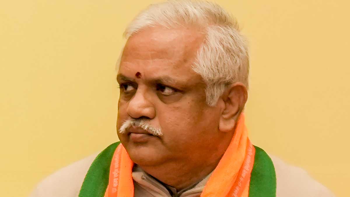 Congress' STD Booth Jibe at BL Santhosh - Oneindia News