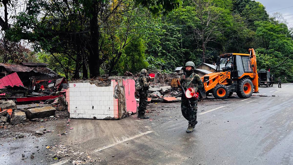 Manipur: Unidentified Rioters Open Fire At Haraothel Village in ...