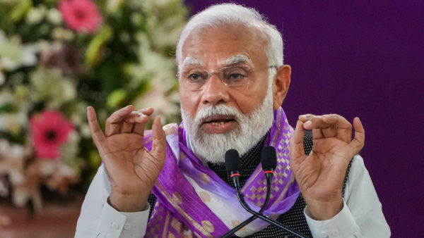 PM Modi's Tweet In Santhali Language Goes Viral - Oneindia News