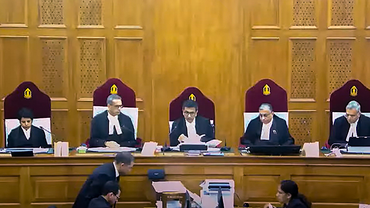 Row Over Services: SC Refers Delhi Govt’s Challenge To Centre’s Ordinance To Five-Judge ...