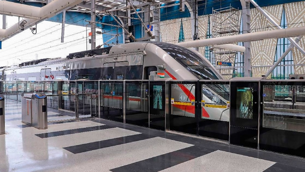 Delhi Metro To Facilitate Lockers To Commuters, Read Inside Story ...