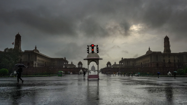 Delhi Weather Forecast: Light Rain Likely On August 9-10 - Oneindia News