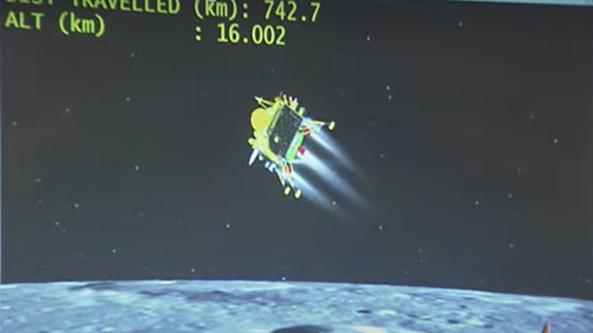 India's Pragyan Rover To Leave Imprints Of ISRO Logo, National Emblem ...