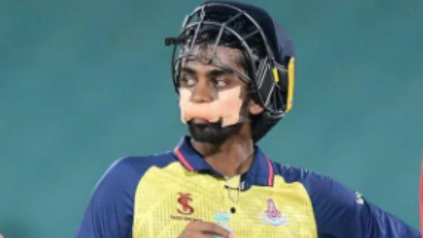 Brave Baba Indrajith Bats With Taped Mouth, Social Media Lauds Tamil ...
