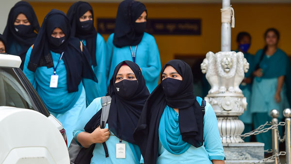 Karnataka Govt To Scrap Hijab Ban, CM Siddaramaiah Allows Freedom Of ...