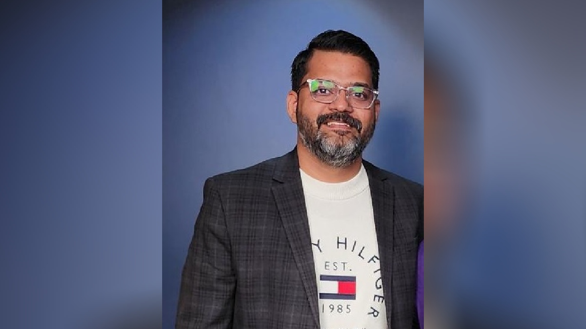 Liver Doc Helps A Man Mid Air Who Was Breathless, Thanks Akasa Airlines ...