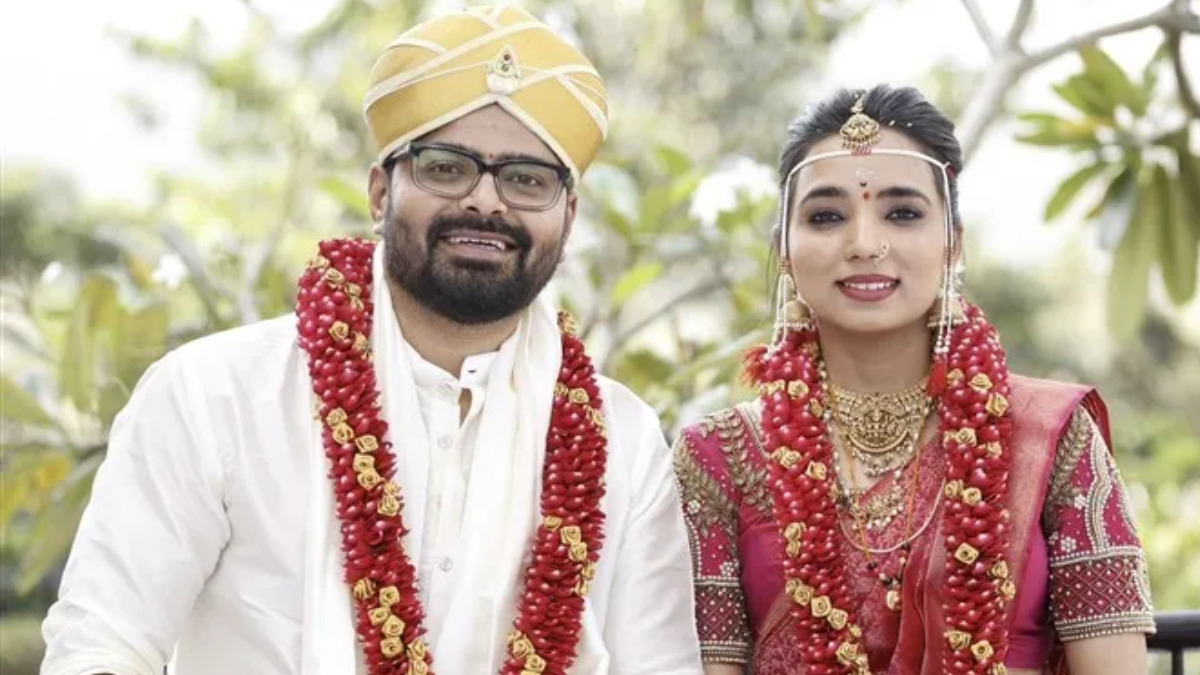 PICS: Actor Nagabhushana Marries Pooja Prakash - See Who All Attended The Event - Oneindia News