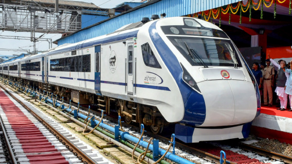 Vande Bharat Express Service Between Bengaluru And Chennai Now Runs Daily: Know Details Here ...