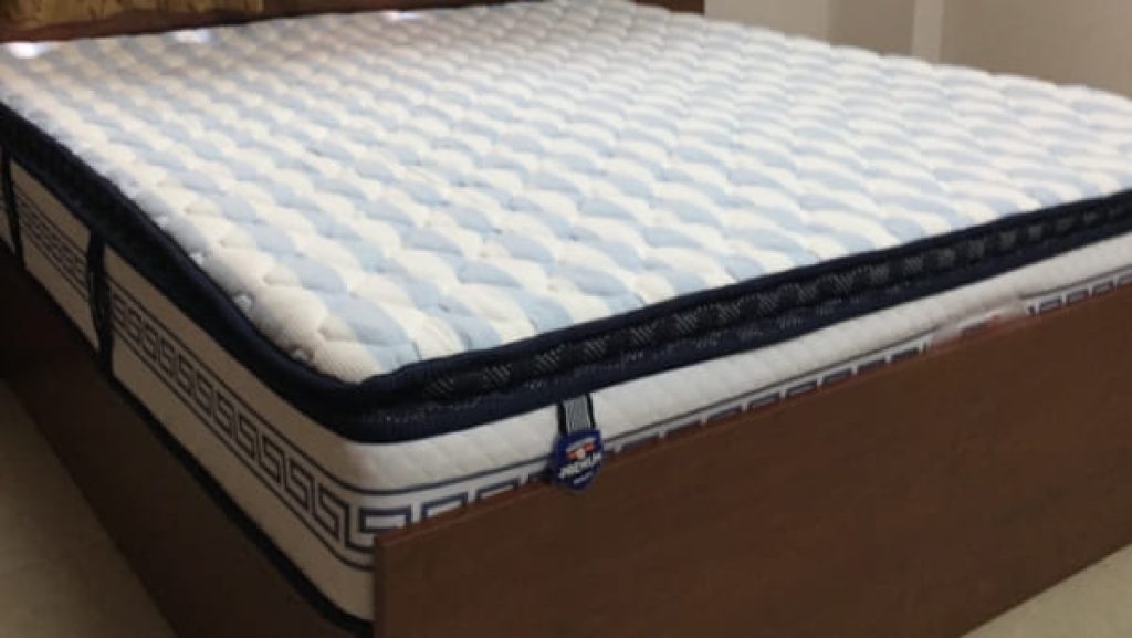 10 Best Mattresses for Back Pain in India 2024 - Orthopaedic Verified ...