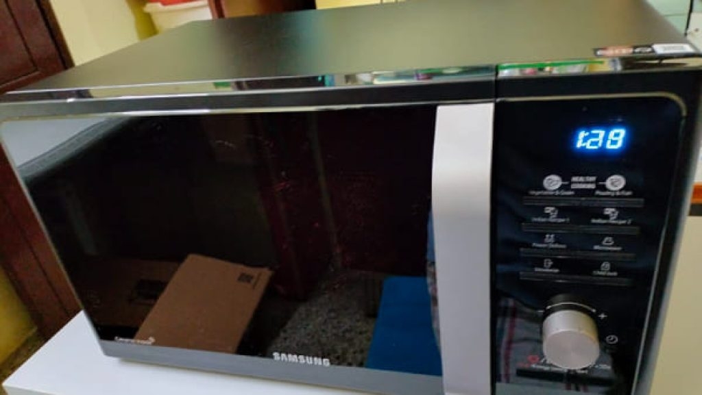 10 Best Microwave Ovens in India 2024 - Buying Guide - Oneindia News