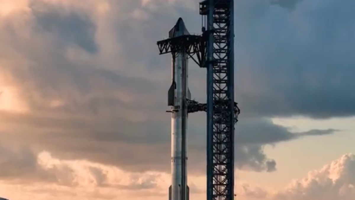 SpaceX's Mars Ambitions Soar: World's Largest Rocket Test To Launch ...