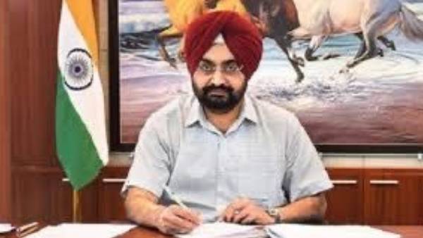 Who Is Dr Sukhbir Singh Sandhu? Know About His Education And Past ...