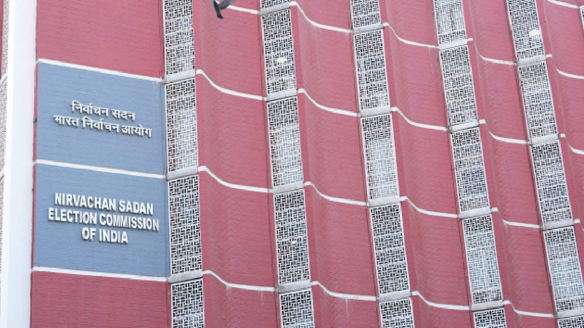 Election Commission Seizes Rs 4,650 Crore, Highest In India's Poll ...