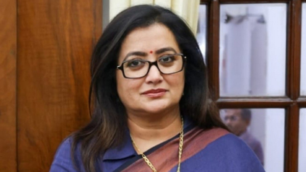 Sumalatha Ambareesh Ends Suspense, Opts Out of Mandya Contest; To Join ...