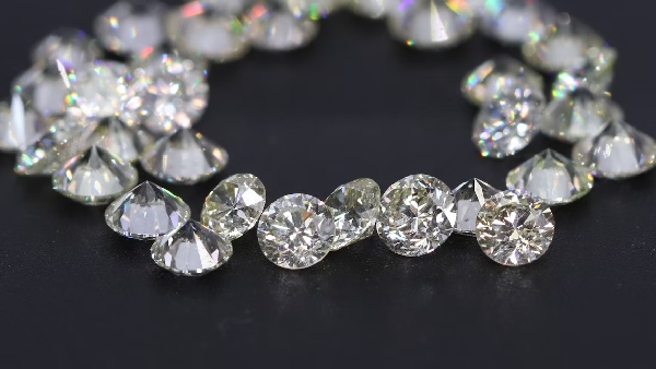 Diamonds On The Decline: What's Behind The Shocking Drop In Prices And ...