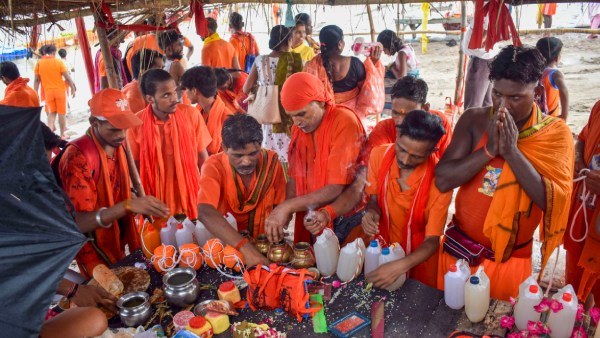 Up Govt Justifies Kanwar Yatra Order Says Move Was To Prevent