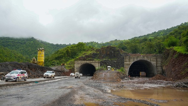 Traffic Alert! Mumbai-Goa Highway Roadblock; Check Timings And ...