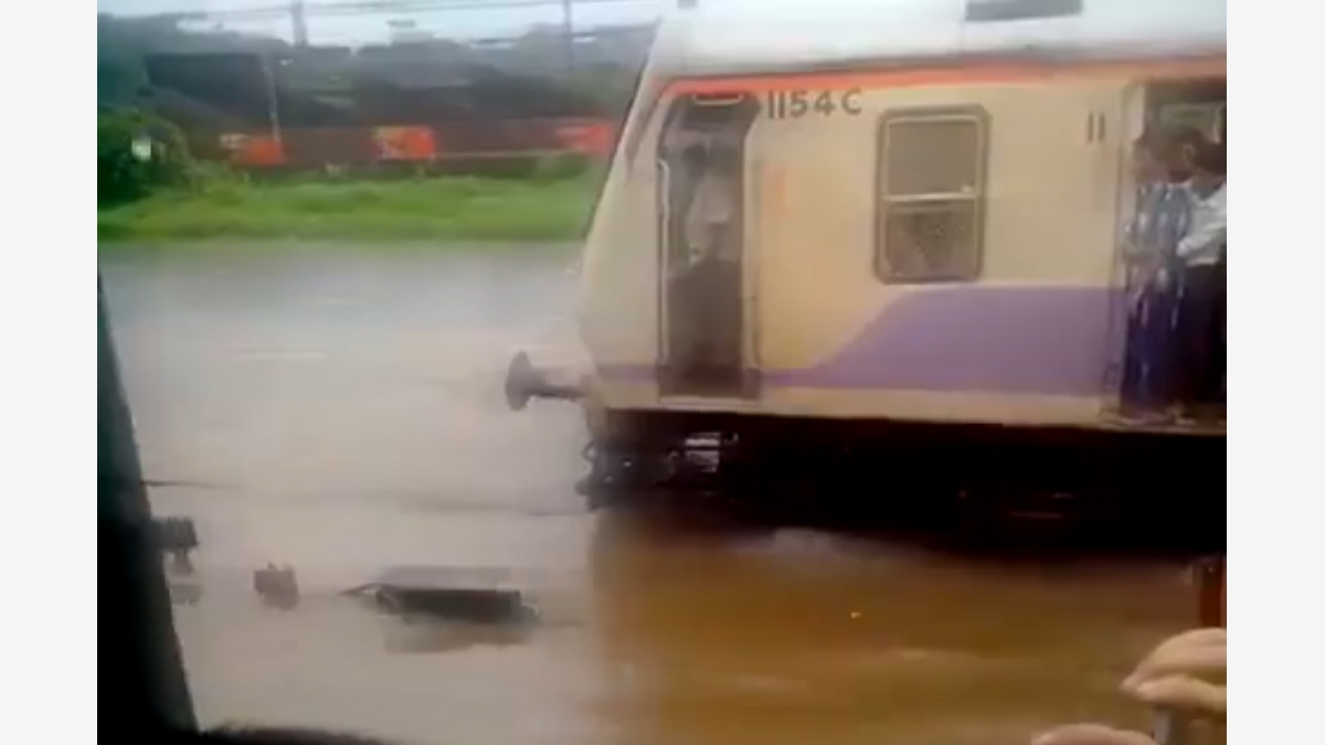 WATCH | Did Mumbai's Local Train Turn Into A Water Ride? Internet ...