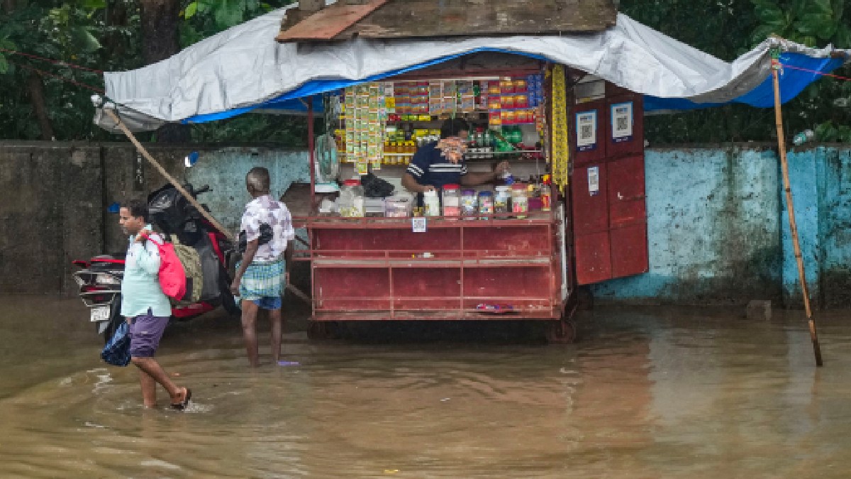 Maharashtra Weather Watch: Mumbai Set For Cloudy Skies And Moderate ...