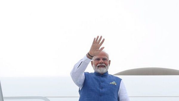 PM Modi's Aircraft Flies Through Pakistani Airspace For 46 Minutes On ...