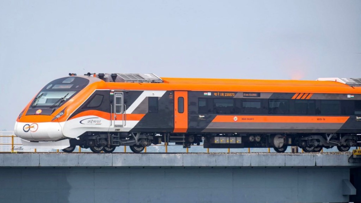 Vande Bharat Express Sleeper Train Soon: India’s First—Launch Date And Features - Oneindia News