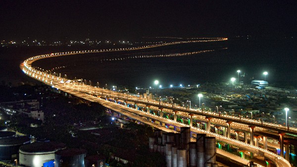 India’s Longest Sea Bridge Atal Setu In Mumbai Breaks Records: 50 Lakh ...