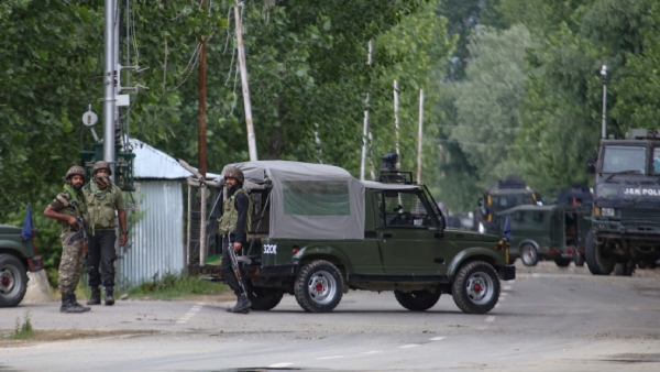 Jammu And Kashmir: Encounter Breaks Out Between Security Forces And Terrorists In Kathua ...