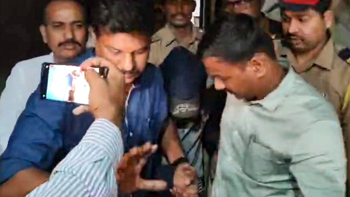 Shivaji Statue Collapse: Who Is Jaydeep Apte, The Arrested Sculptor? - Oneindia News