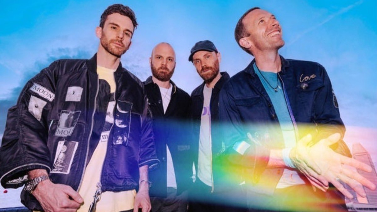 Coldplay Net Worth: Who Is The Richest Band Member? - Oneindia News