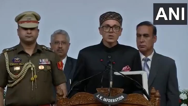 Omar Abdullah Takes Oath As First CM Of J&K Union Territory - Oneindia News