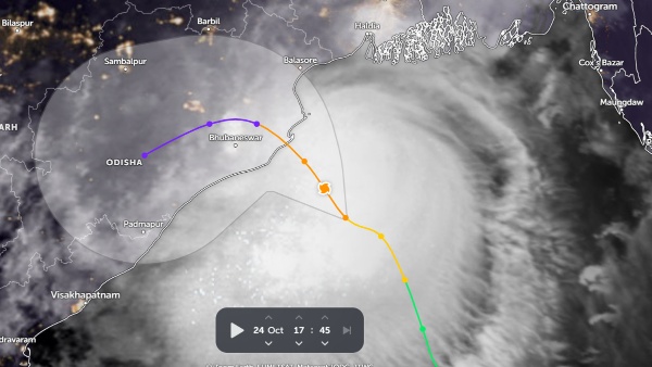 Dana Cyclone Live Tracking: Know Current Location, Speed, Path ...