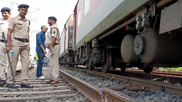Mumbai Suburban Trains Get Upgraded: Western Railway Adds New AC Rake ...