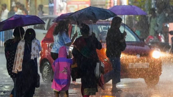 Karnataka Rains: Heavy Rain In Next 3 Hours For 6 districts, Orange ...