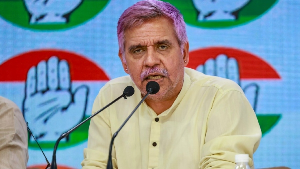 Delhi Assembly Election: Sandeep Dikshit Complains To Delhi L-G Against AAP's 'Mahila Samman ...