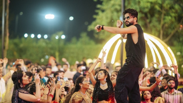 In Demand and On Stage: Jaysinh Gadhavi shines as the Soundtrack of ...